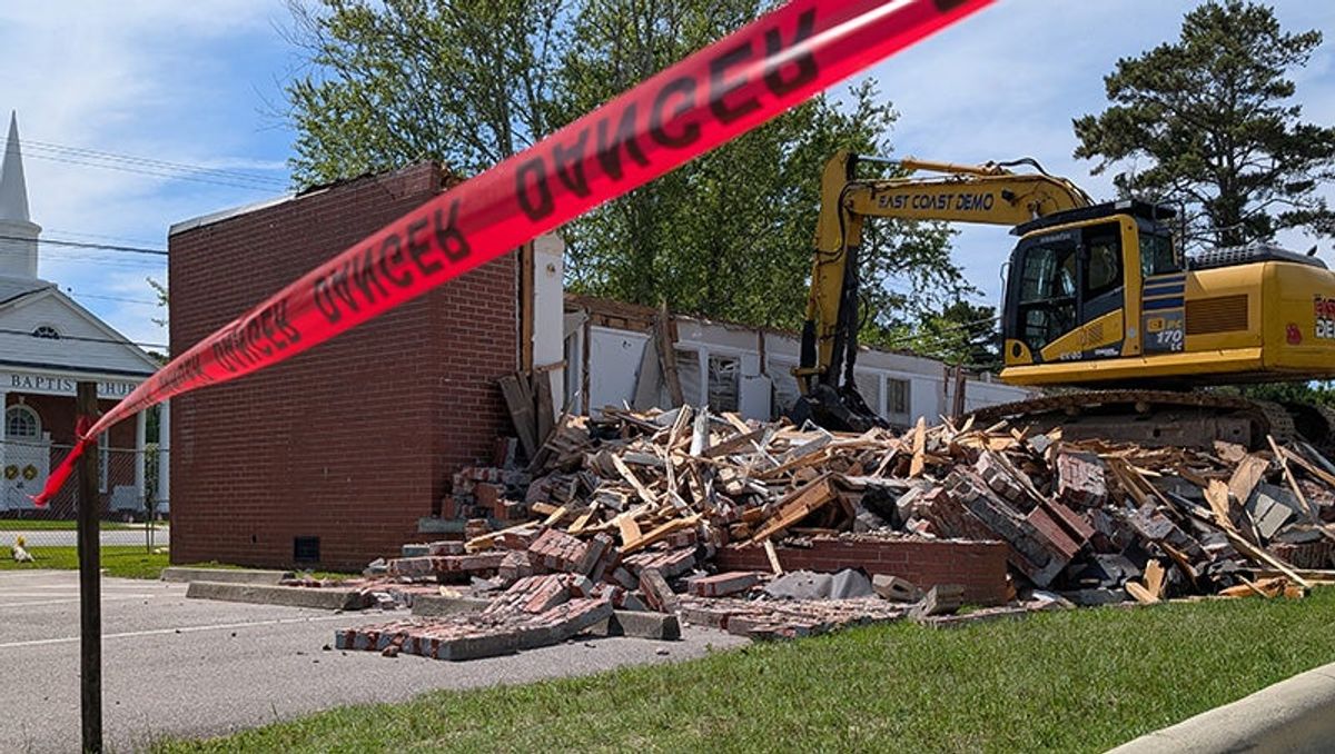 Demolition begins on former NC Probation and Parole office building in...