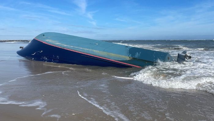Hull of boat that capsized in fatal Oregon Inlet incident wa...