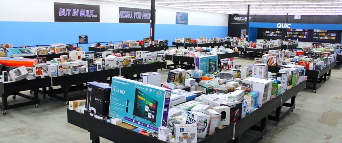 Quick Bins Liquidator opens in Wilson Square