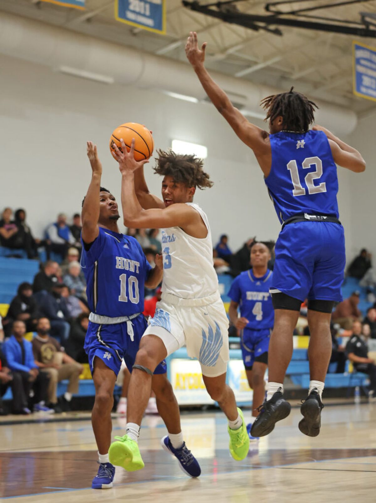 Falcons get little resistance from Warriors