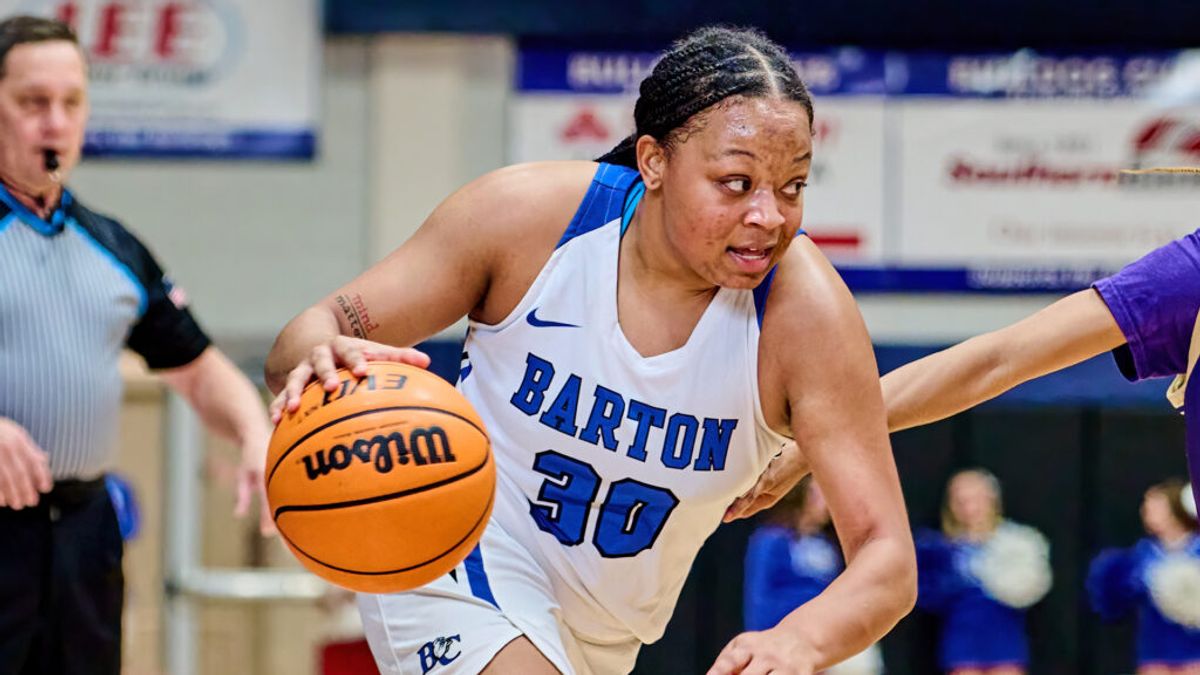 Walker’s big night sparks BC women past UMO