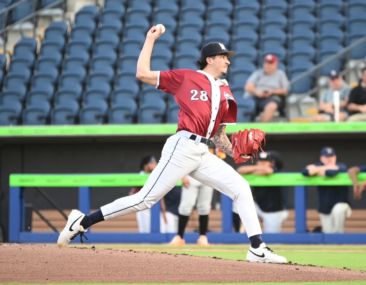 WARBIRDS WATCH: Wilson falls flat in game 2 at Myrtle Beach,...