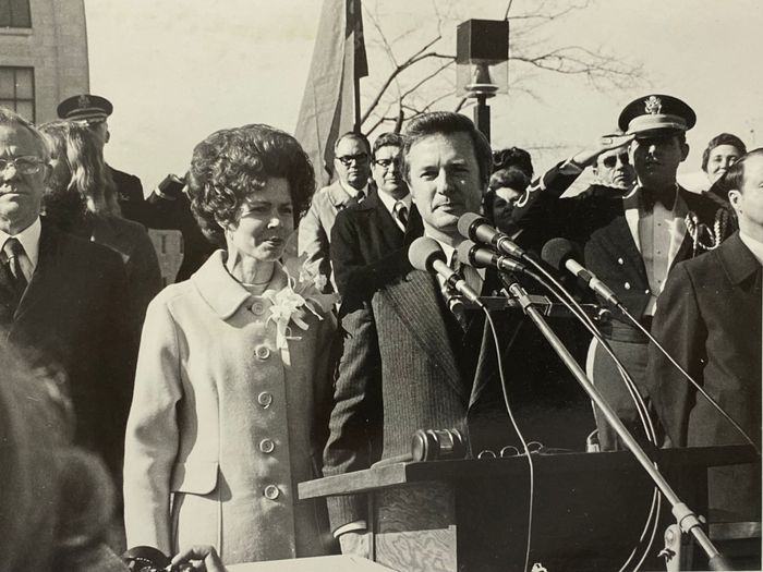 Jim Hunt, former NC governor, dies at 88
