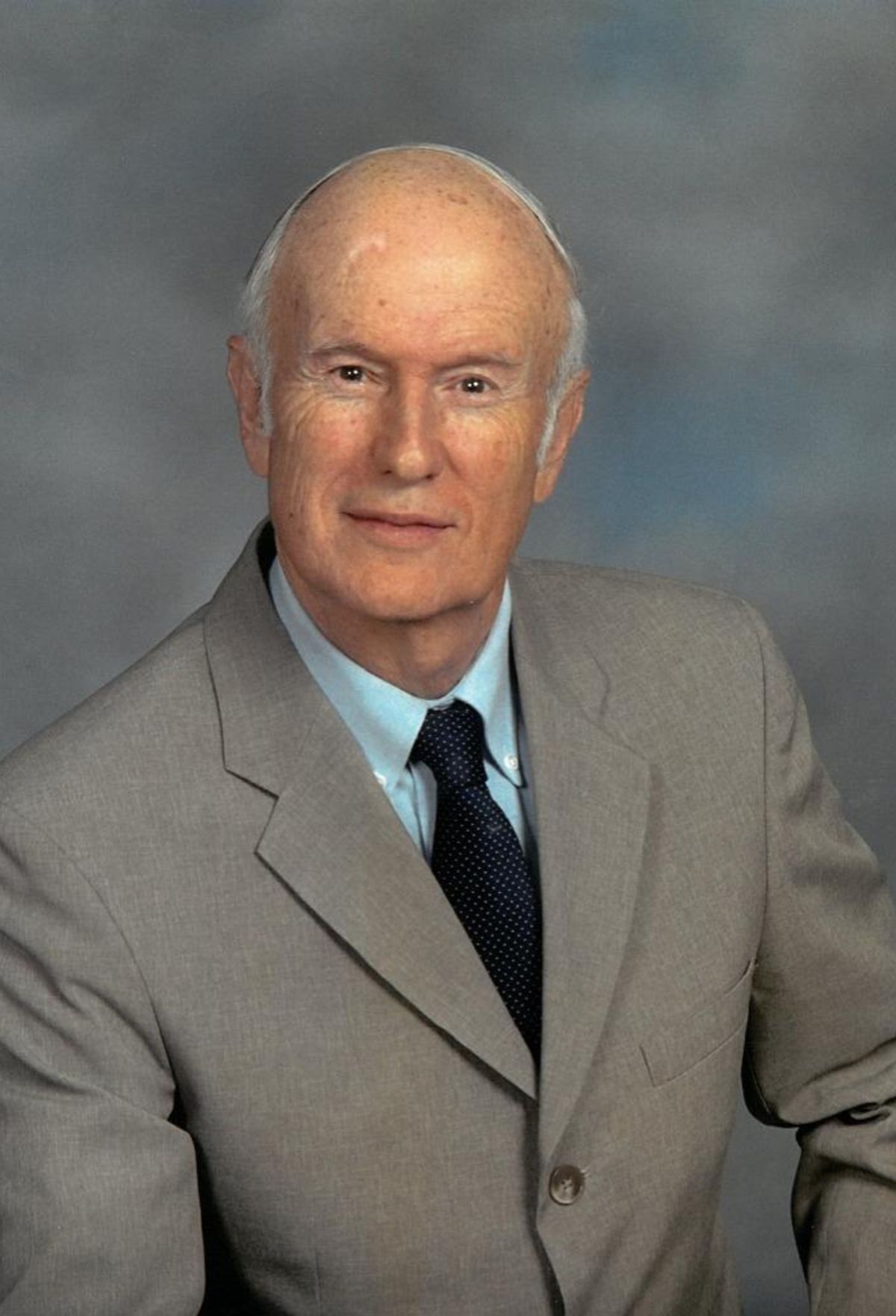 Walton Clifton Stancil