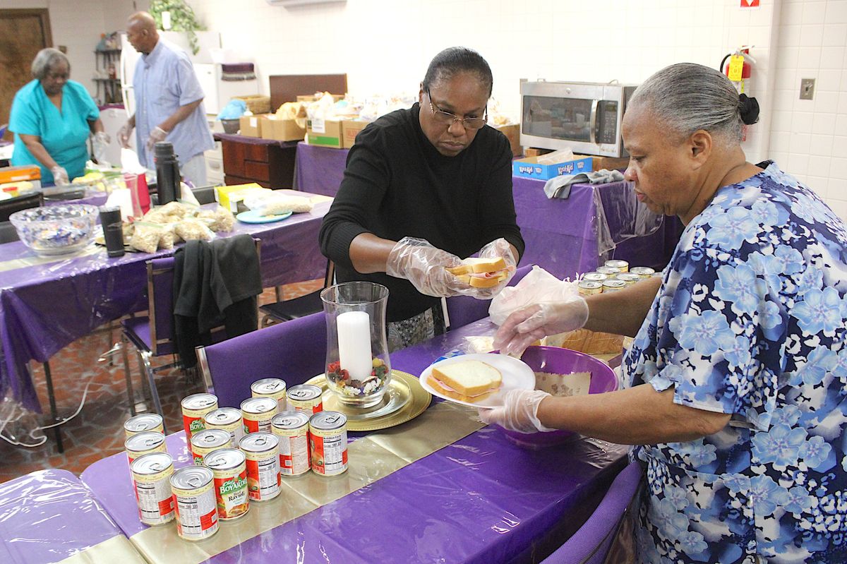 Temple of Praise feeds area homeless