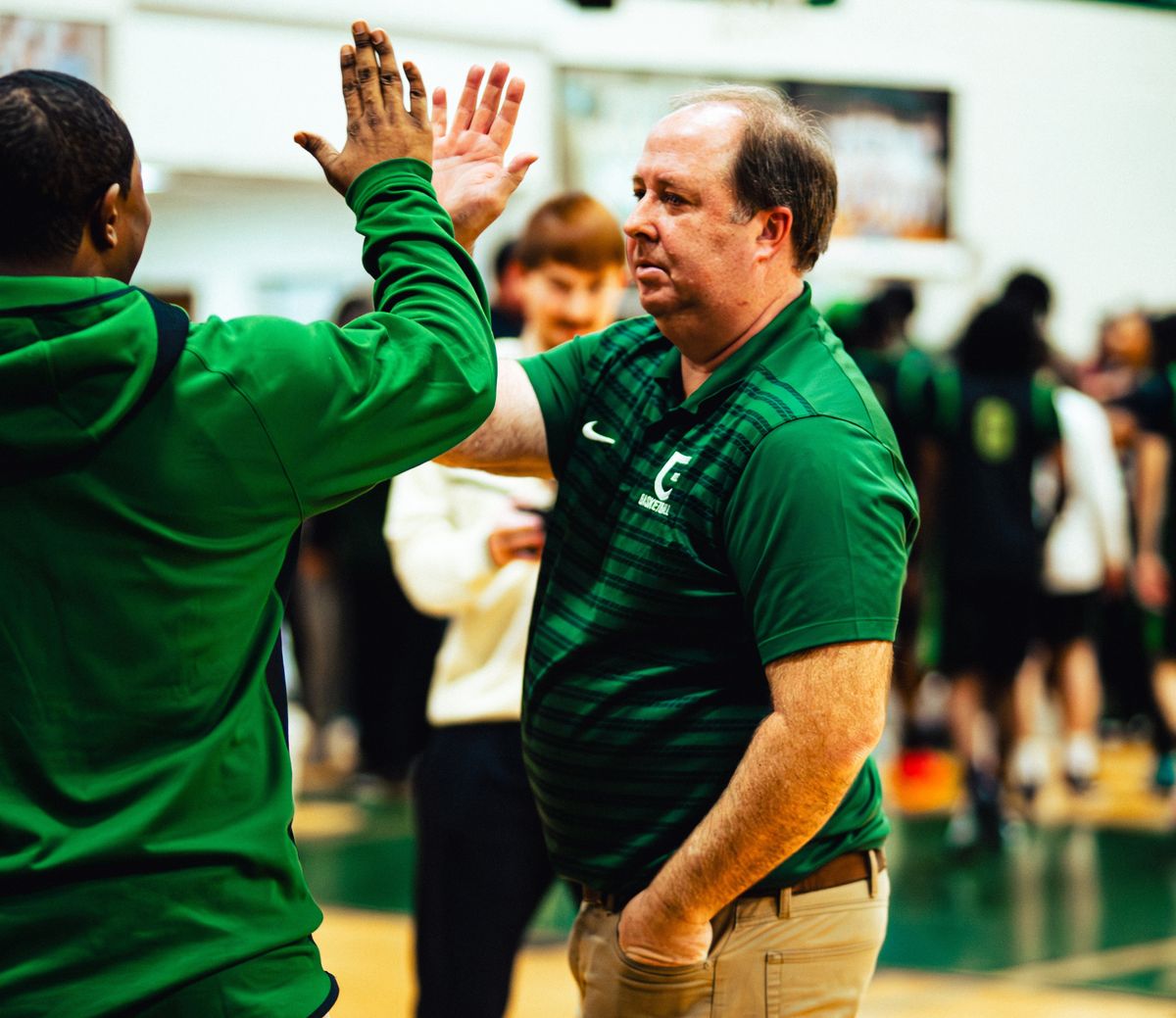 Top-ranked Knights stifle No. 4 Harrells Christian for Salte...