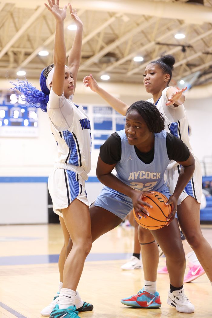 CBA girls thrash Hunt in Big East tip-off