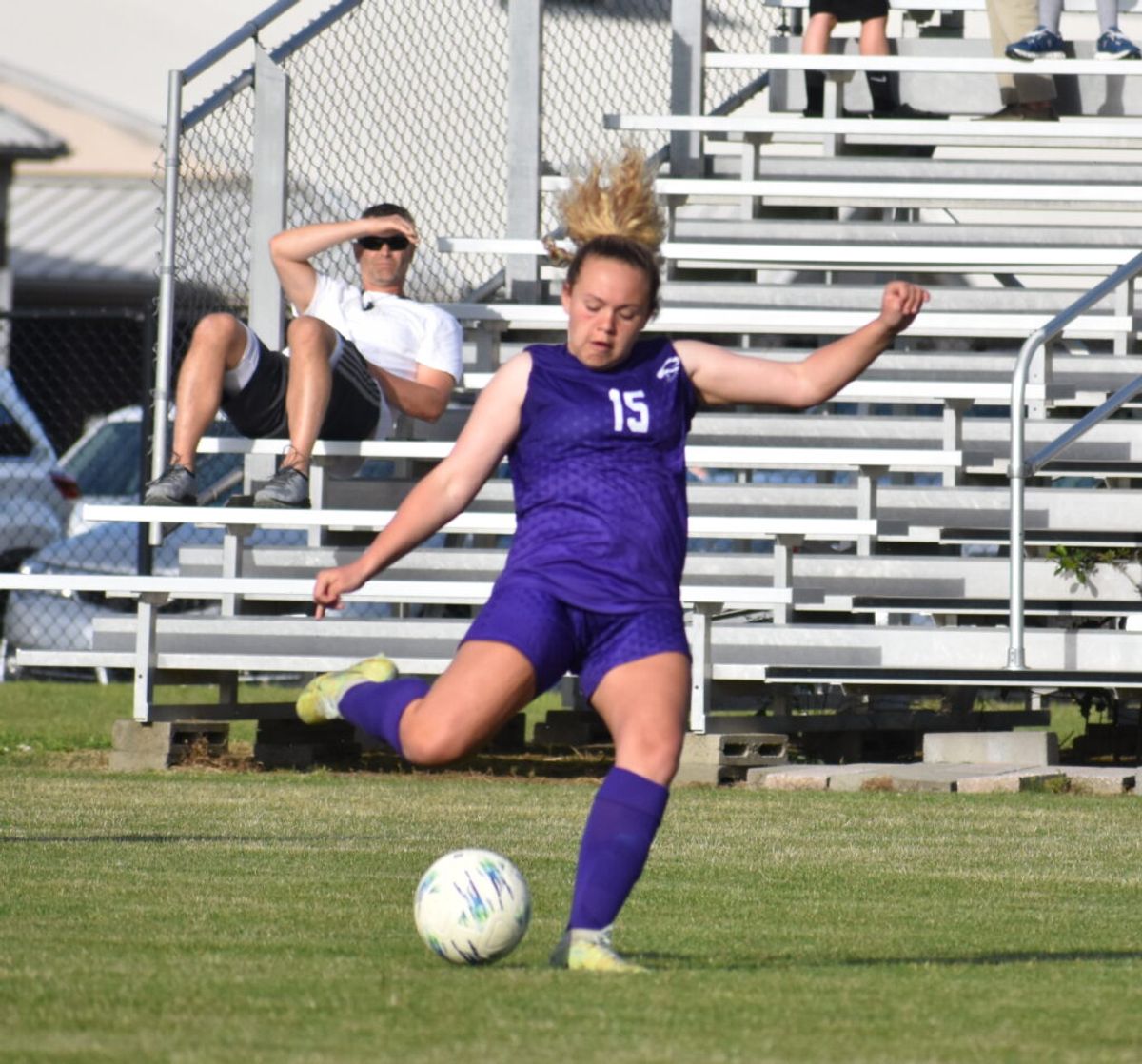 Evans leads Cyclones in rout of Tigers