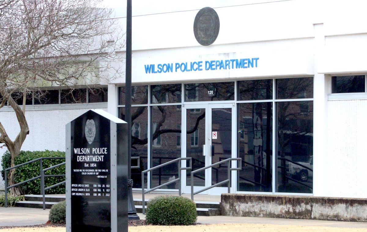 Wilson launches search for new police chief