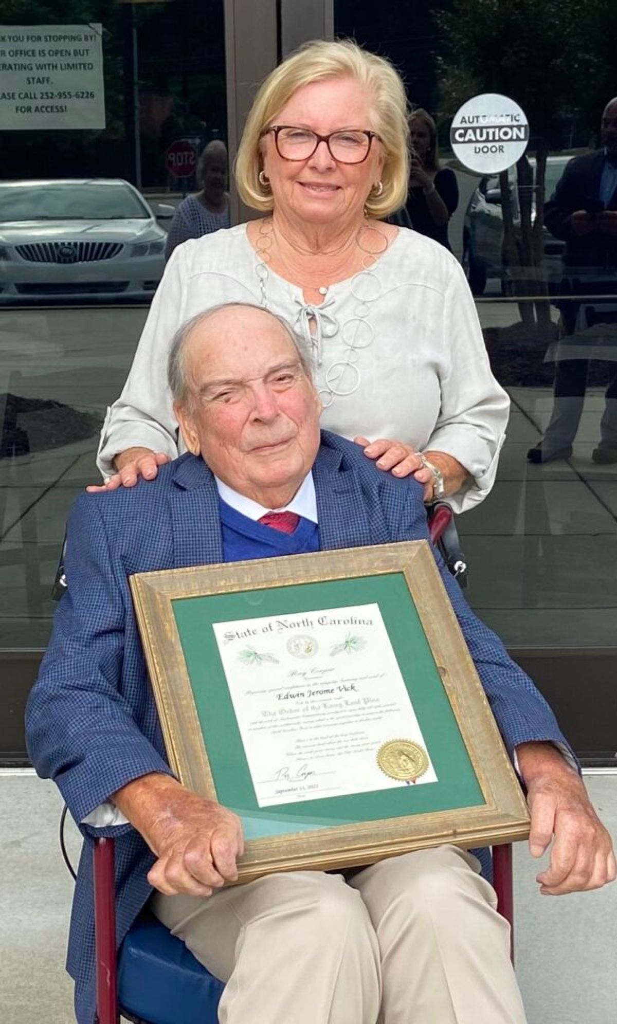 Jerome Vick receives Order of the Long Leaf Pine Award