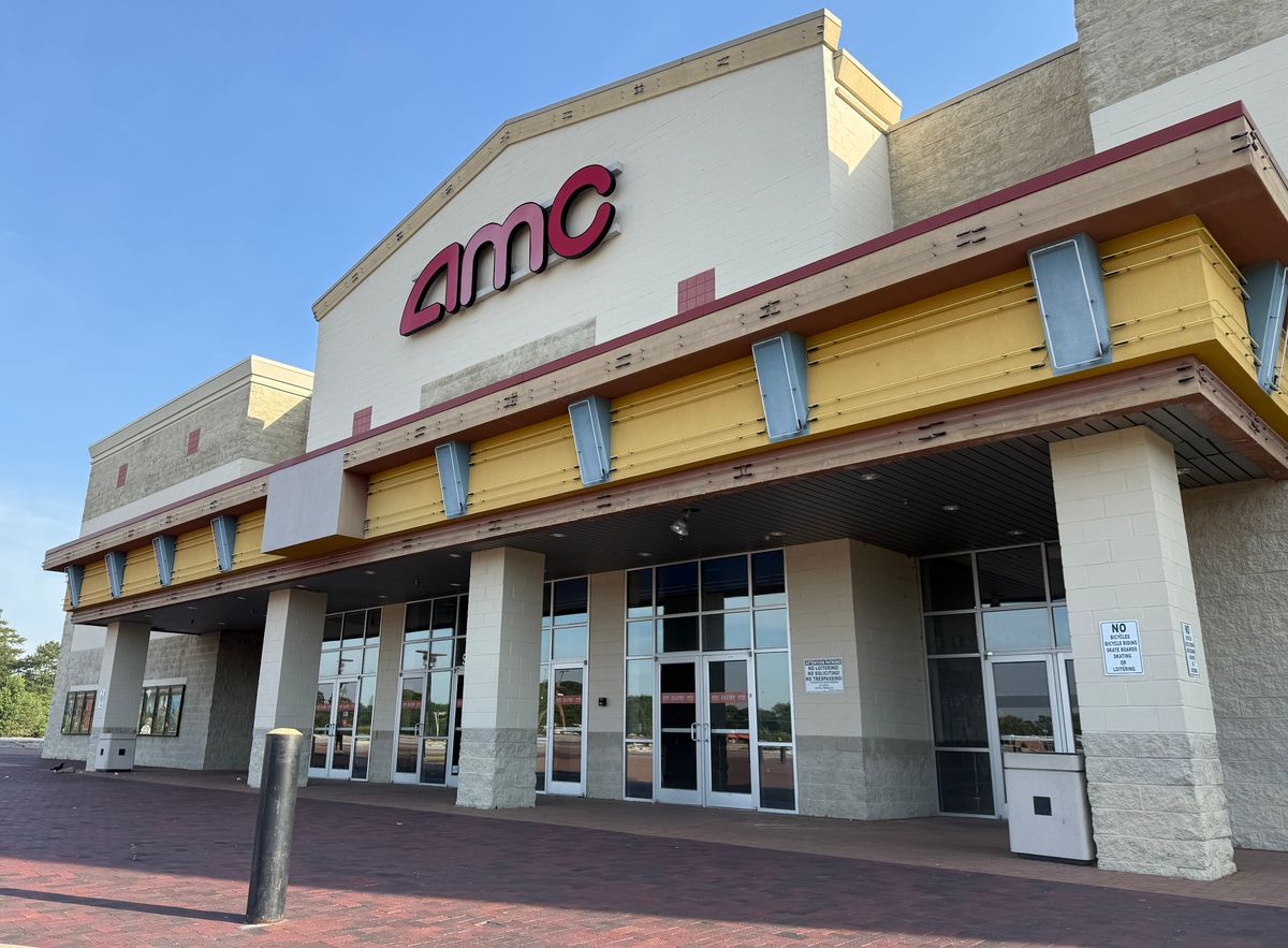 AMC movie theater closing Wednesday night