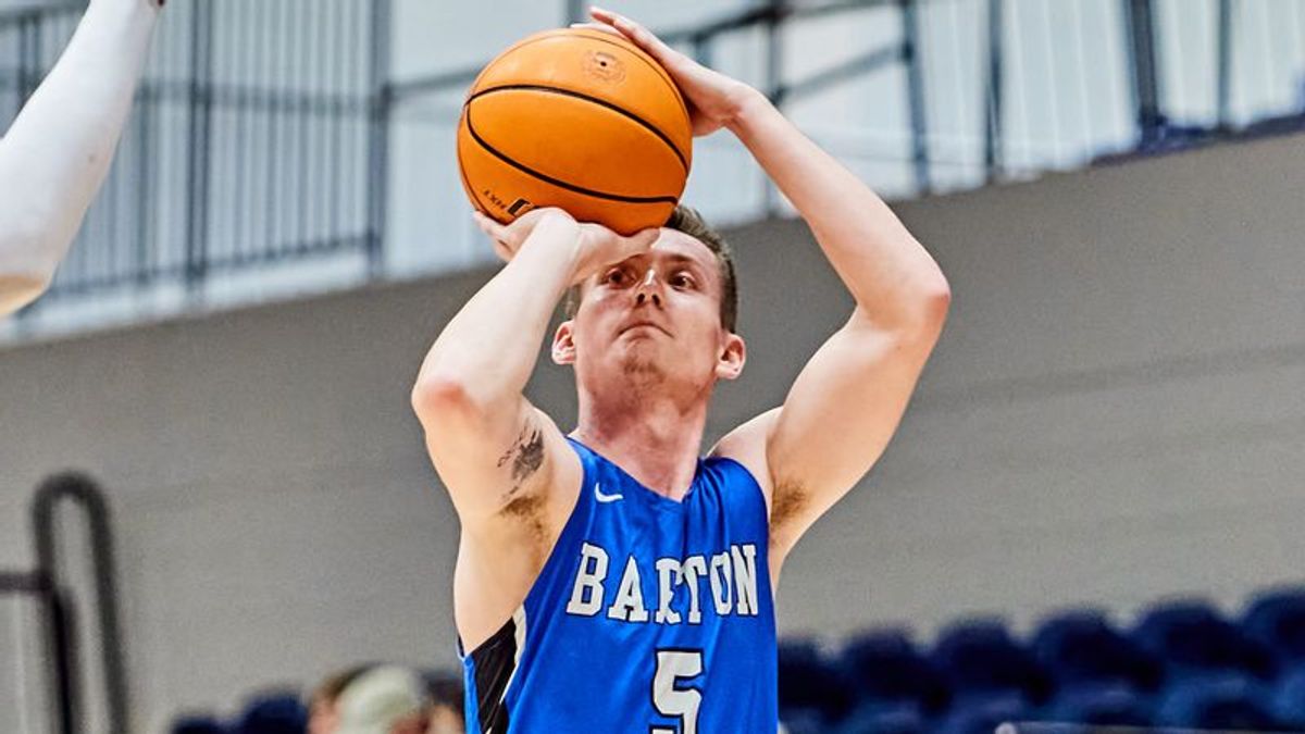 Barton men drop road contest to Belmont Abbey