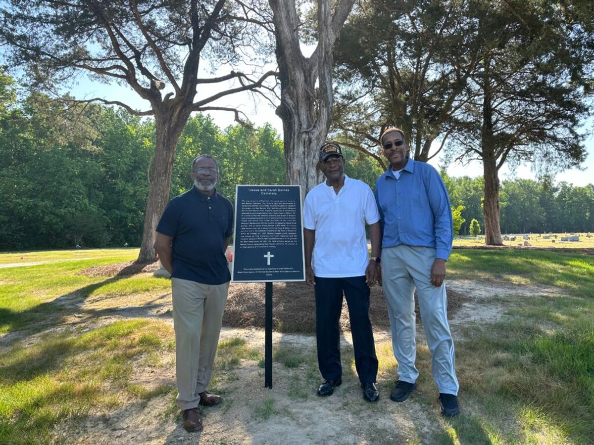 Historical marker details origins of Rest Haven Cemetery
