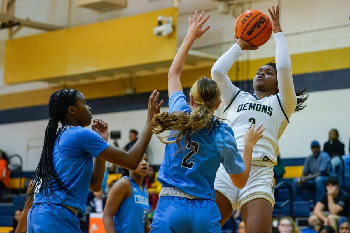Fike girls stay unbeaten, thump Cougars