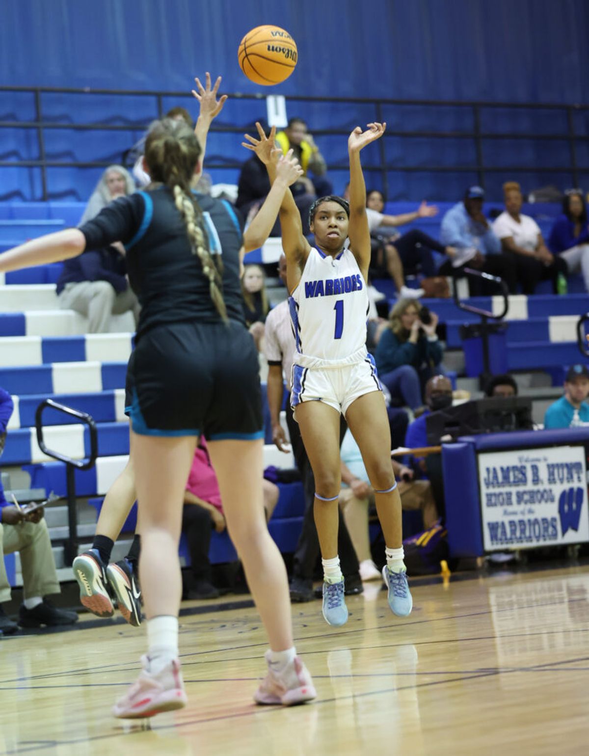 Taylor gets help and Hunt advances