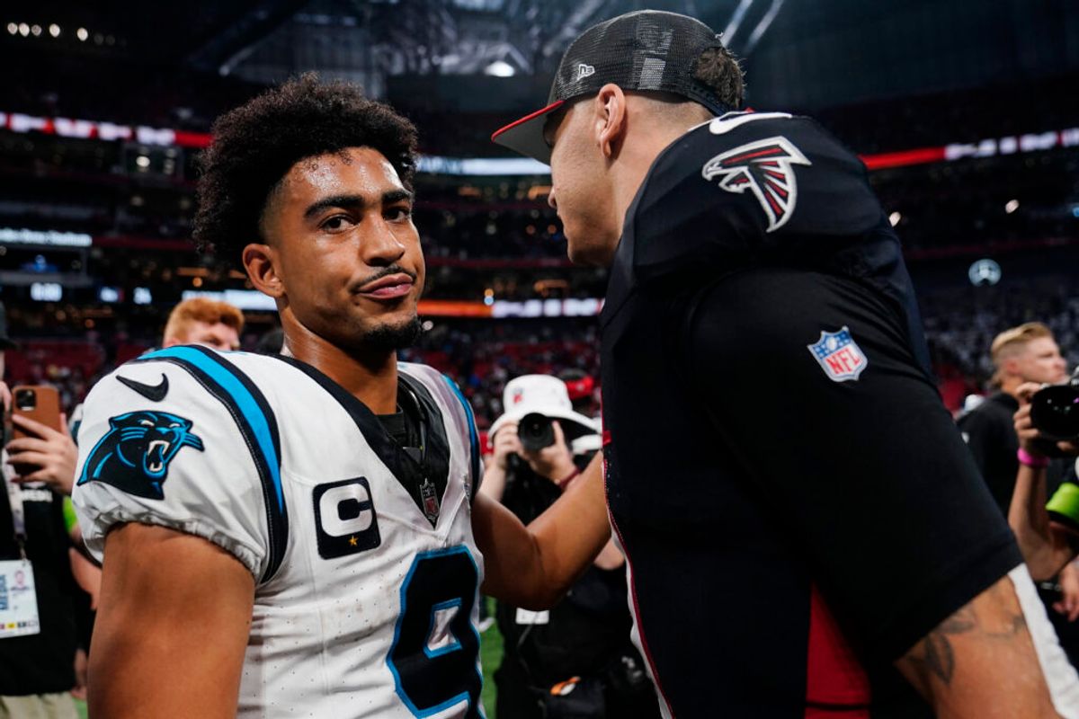 Robinson outshines top pick Young as Falcons knock off Panthers 24-10
