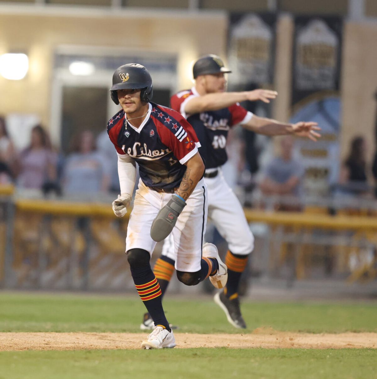 Tobs feast on Sharks, 10-1