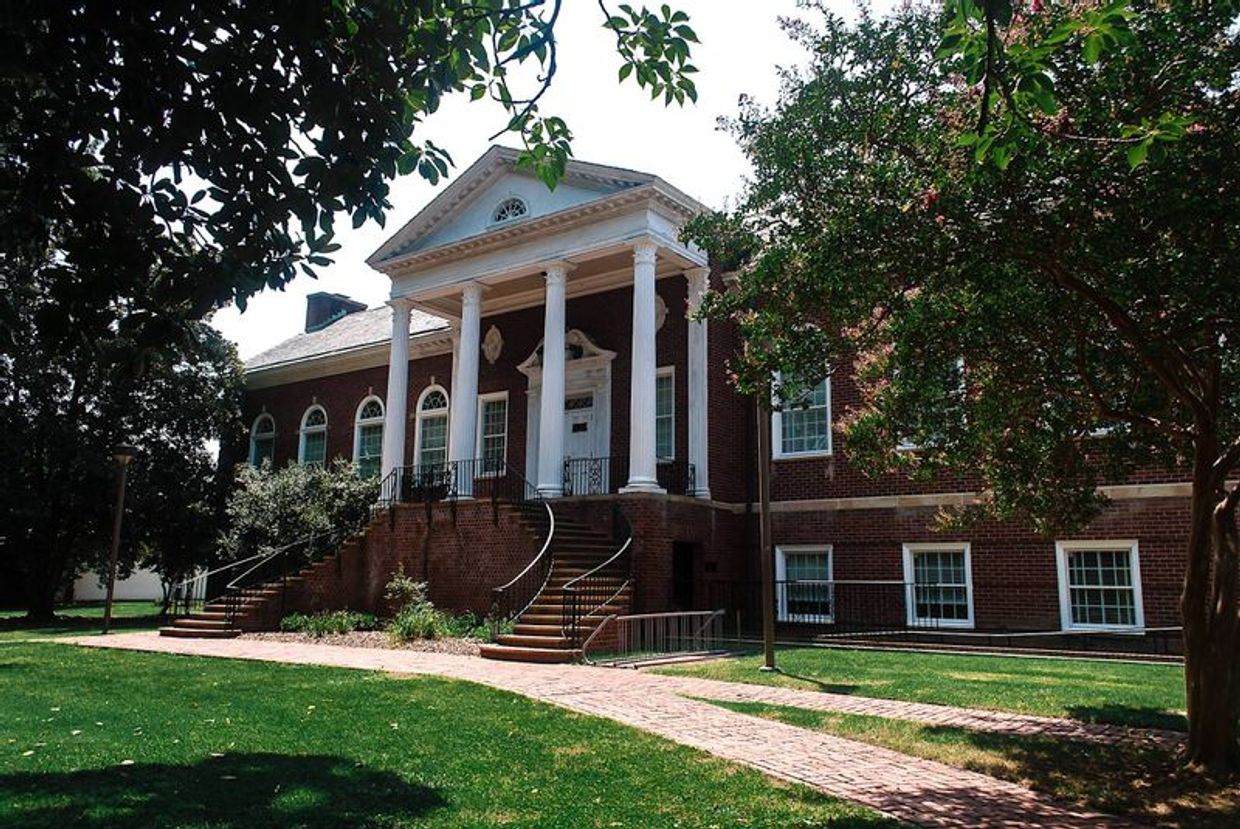 New library books: Check out new kids' books at library