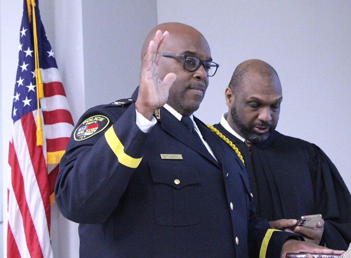 Police chief sworn in, officers promoted at pinning event