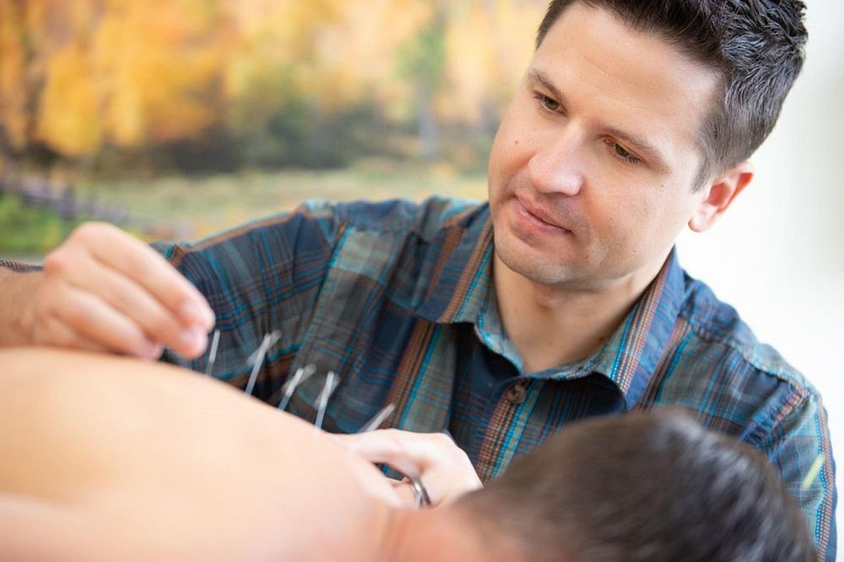 Surgical patients deserve access to acupuncture