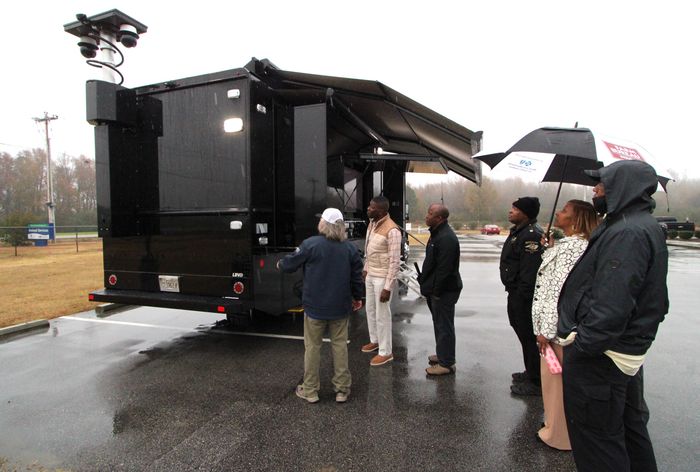 New command center helps sheriff’s office work on site
