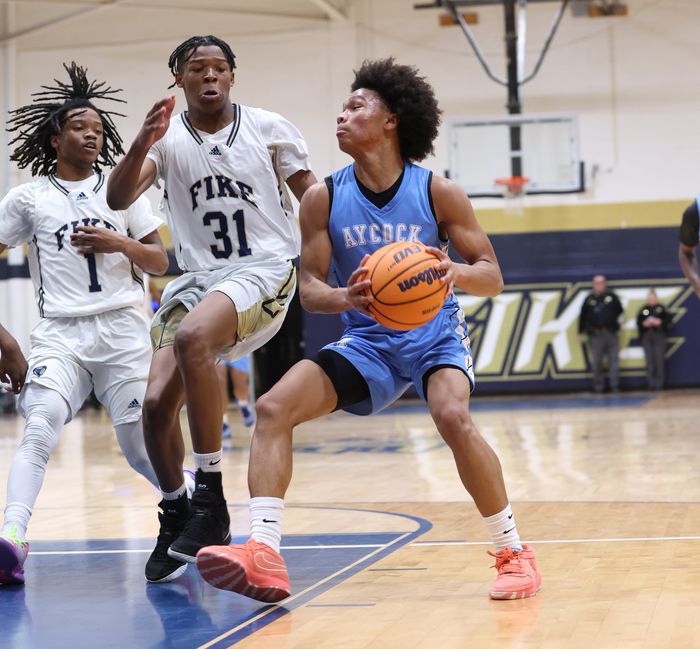 Demons crunch Falcons to keep pace in Big East