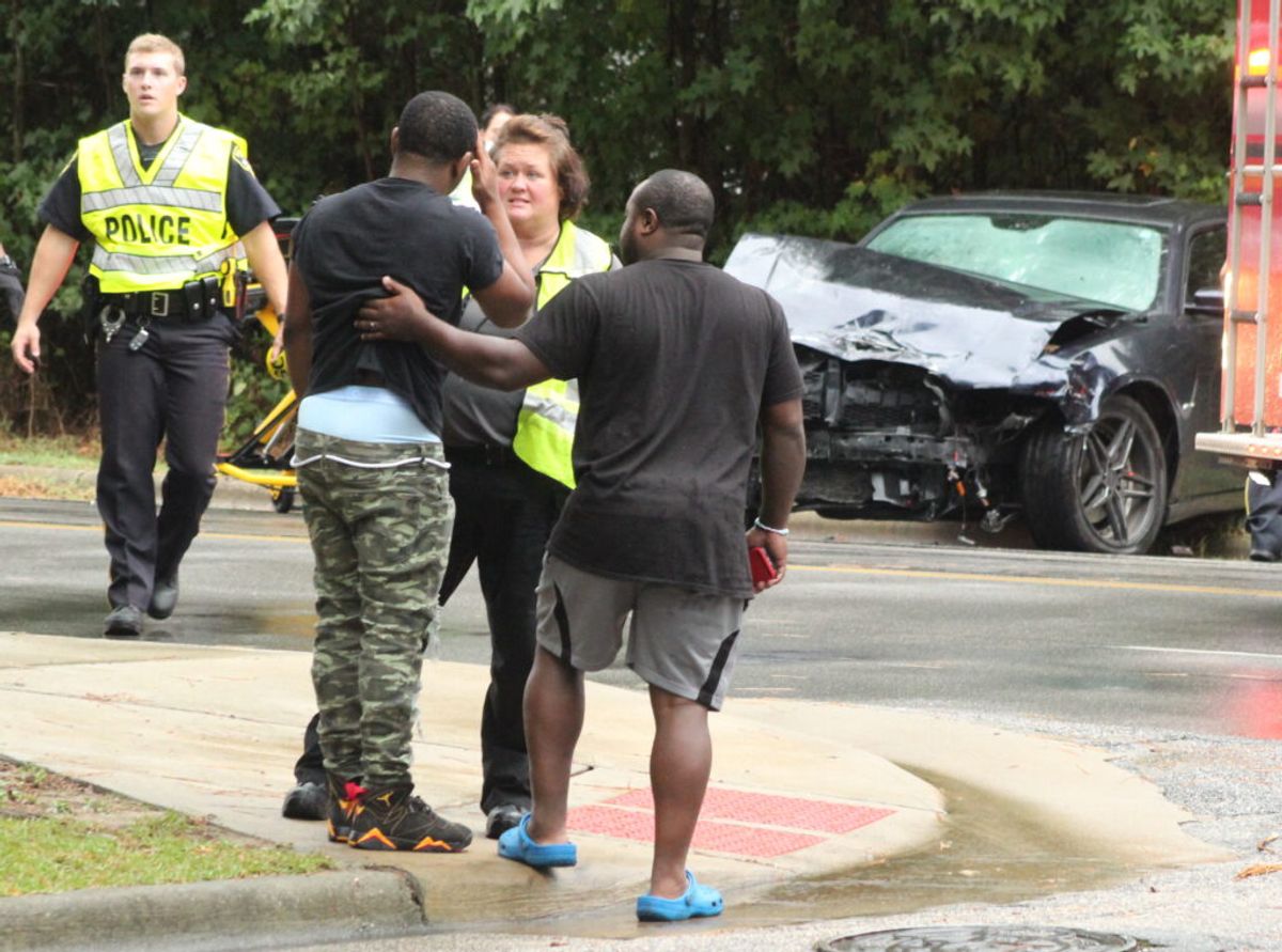 4 teens injured in Wilson wreck