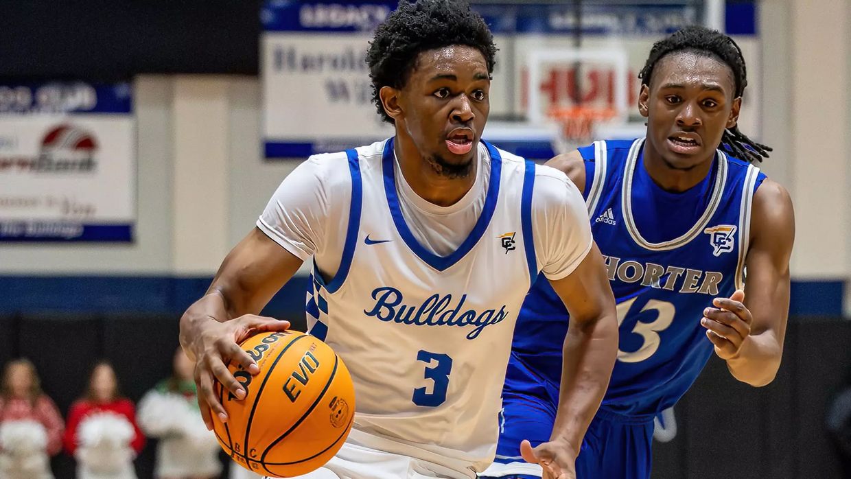 Bulldogs rally from 9 down to top Shorter 93-87