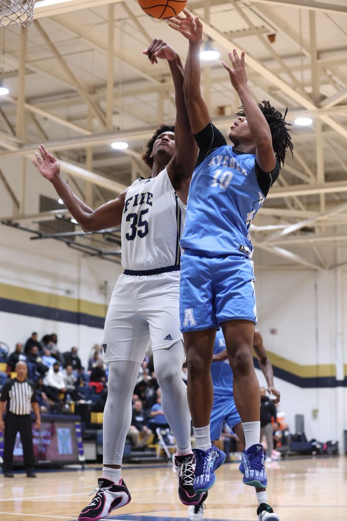 Demons crunch Falcons to keep pace in Big East