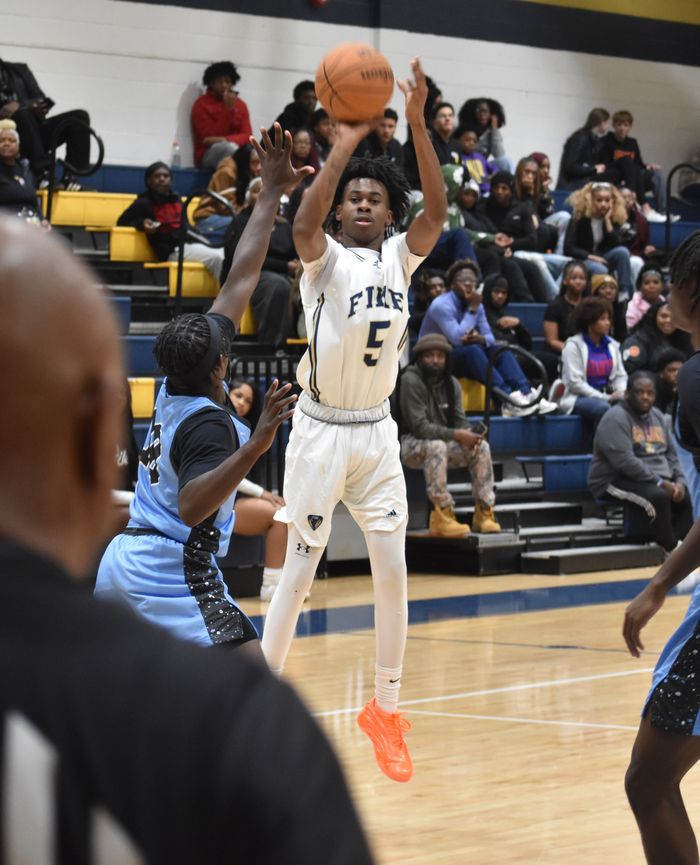 Defense fuels Fike’s fast start in 68-59 victory against Rose