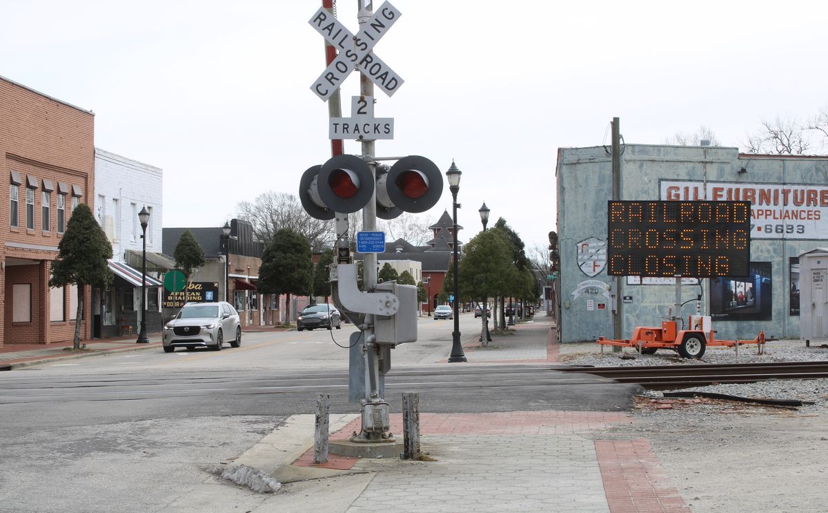 Railroad crossings to close for upkeep
