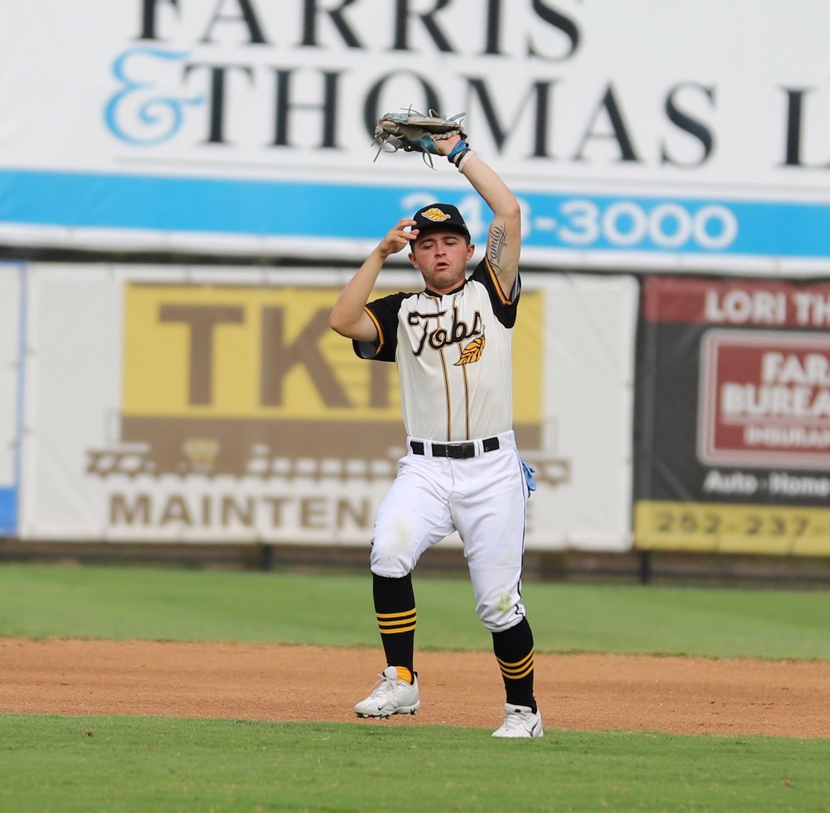 Tobs ‘boat’ Marlins 14-7 after lengthy battle at Big Rock