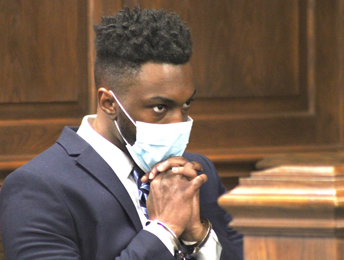 2 plead guilty in shooting, stabbing deaths