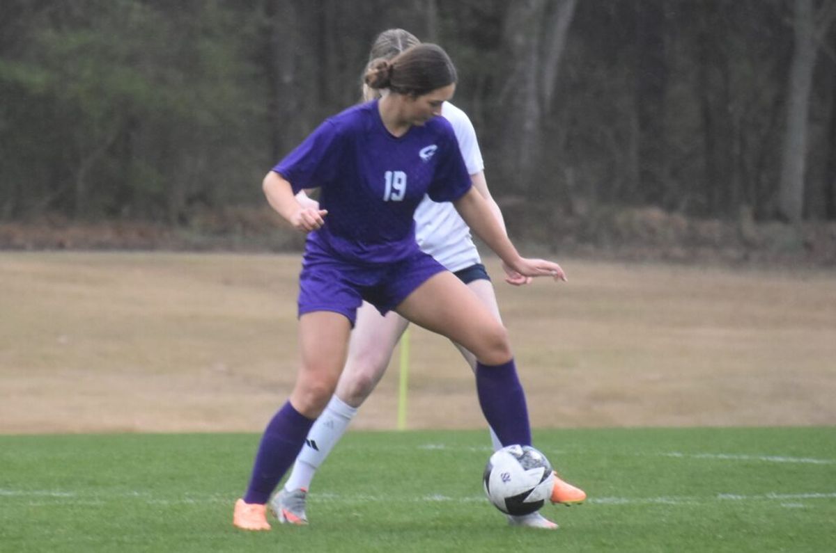 AREA ROUNDUP: Cyclones 'corner' Bethel Assembly