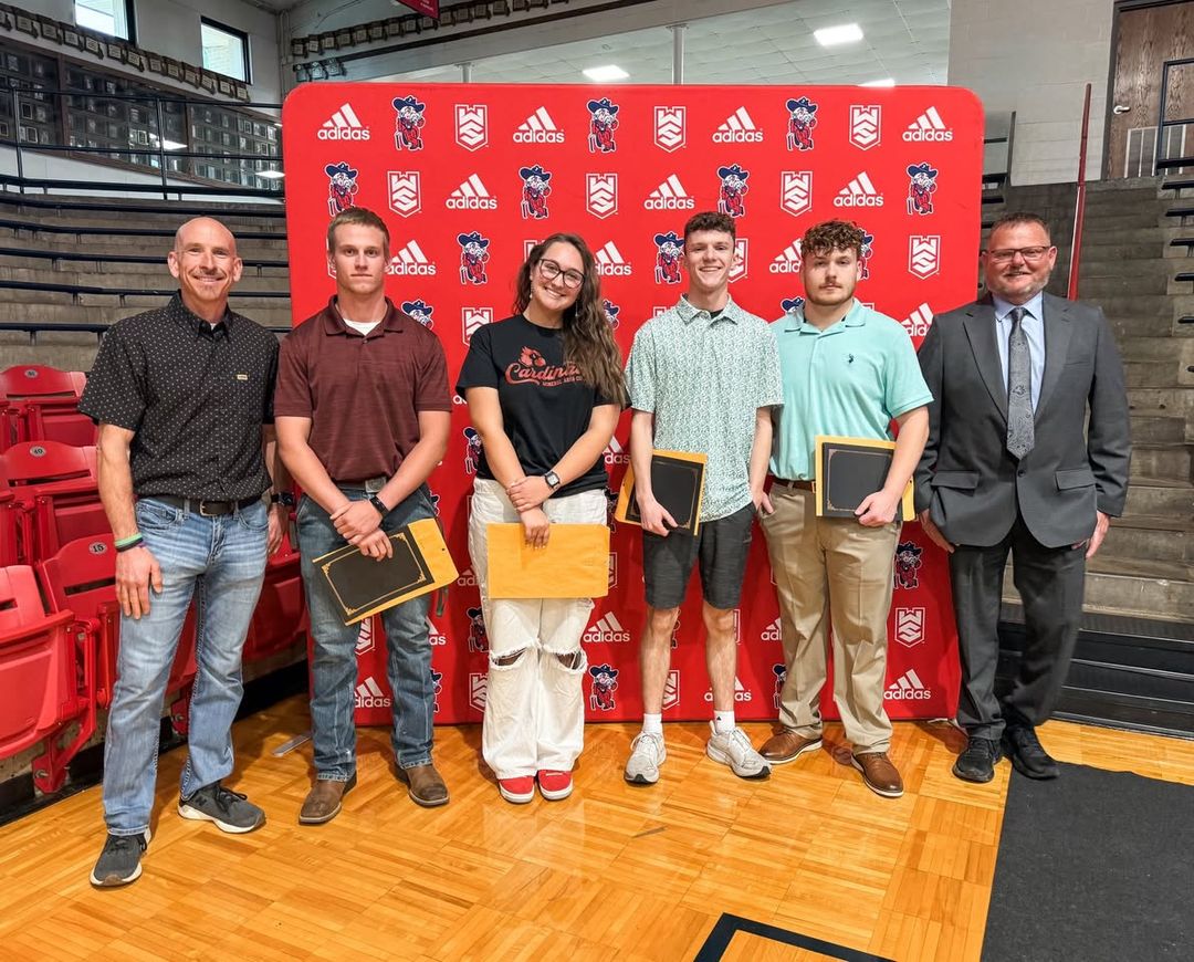 Four Central R-3 seniors earn Park Hills–Leadington Chamber ...