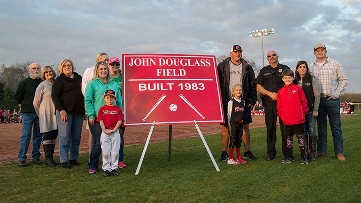 Alabaster dedicates field to longtime parent volunteer