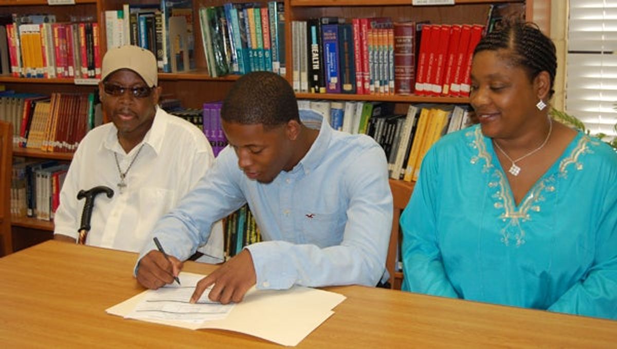 Vincent's Rogers signs scholarship with Lawson State