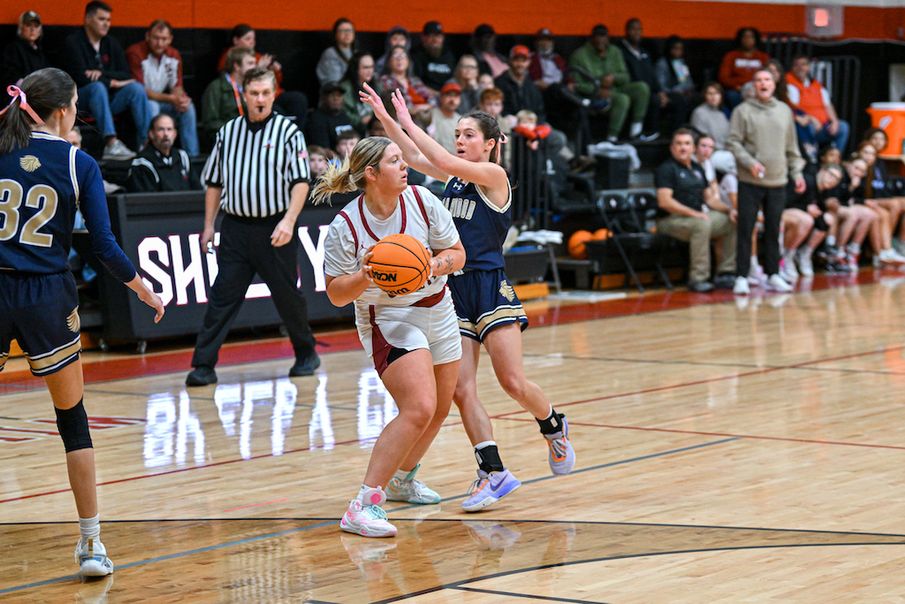 Kerley, Munikar power Briarwood past Shelby County