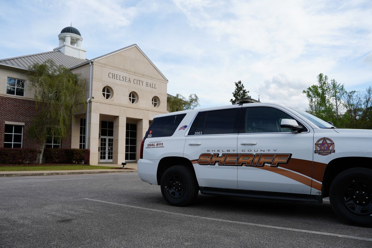 Chelsea discusses formation of city police department