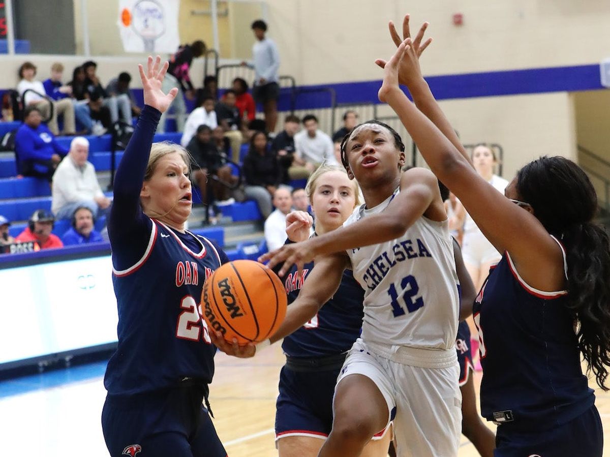 Chelsea claims rivalry win over Oak Mountain