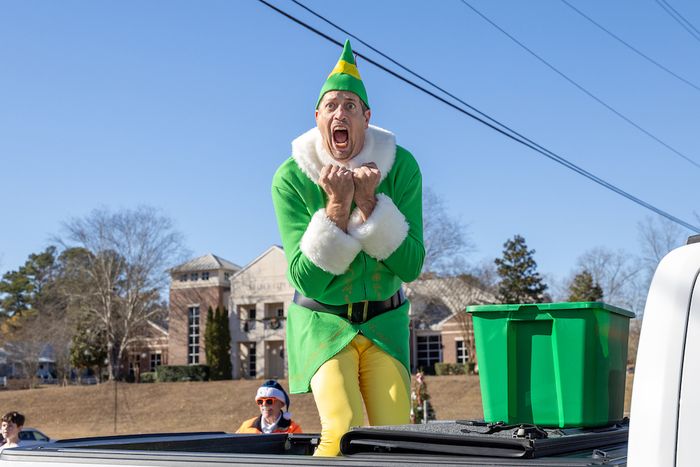 Community spreads Christmas cheer at Chelsea's 26th Christmas parade