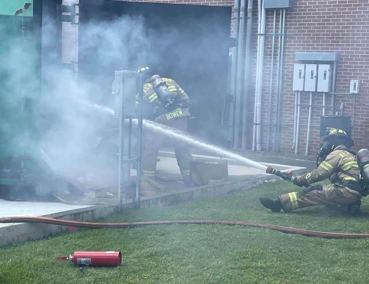 AFD extinguishes dumpster fire at local hospital