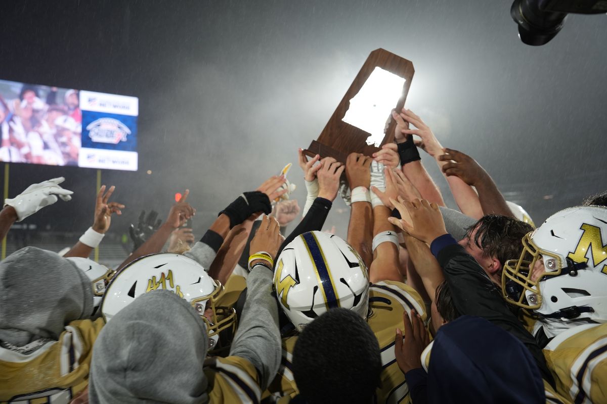 Fulfilling the prophecy: Moody runs over Vigor as Jake Ganus leads Blu...