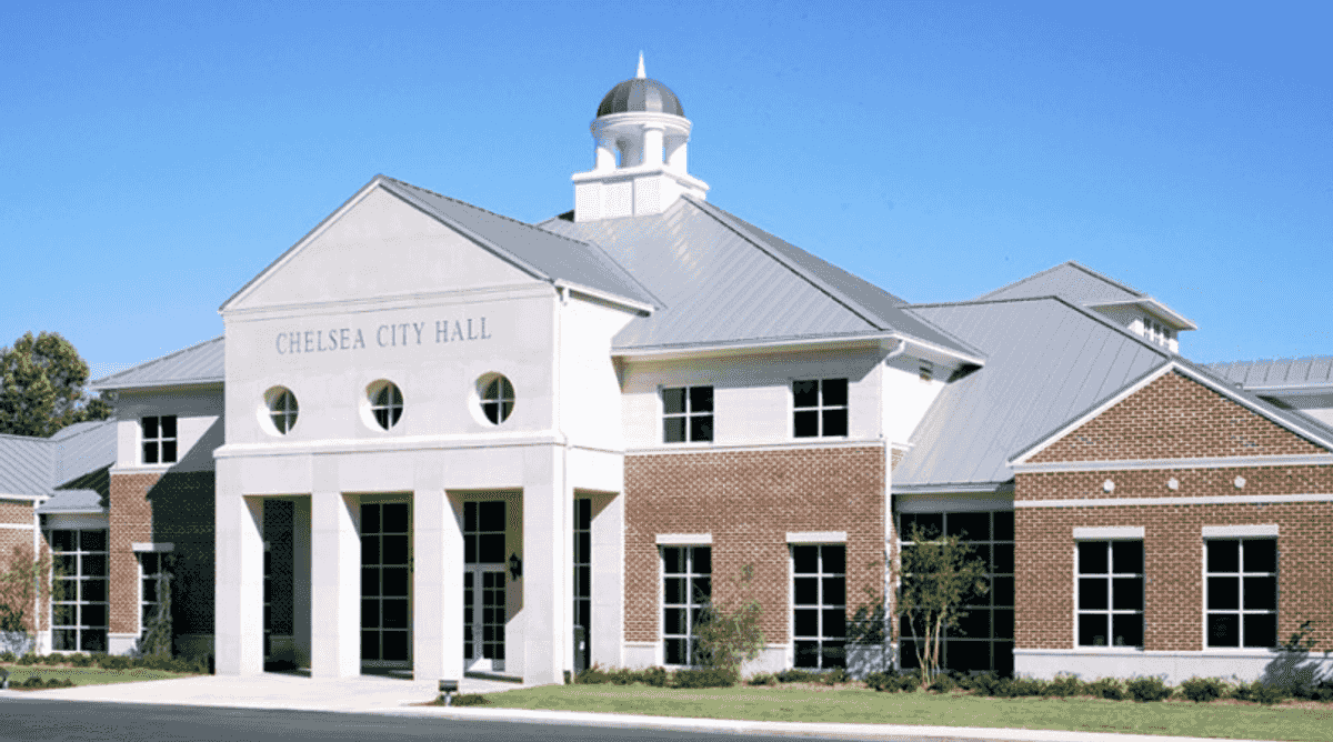 Chelsea Council approves increase in salary for next mayoral term