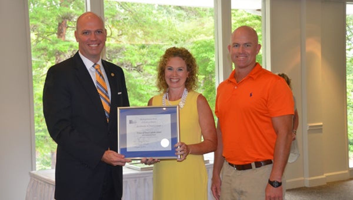Hoover's 2016 Commercial Beautification Awards recipients ho...