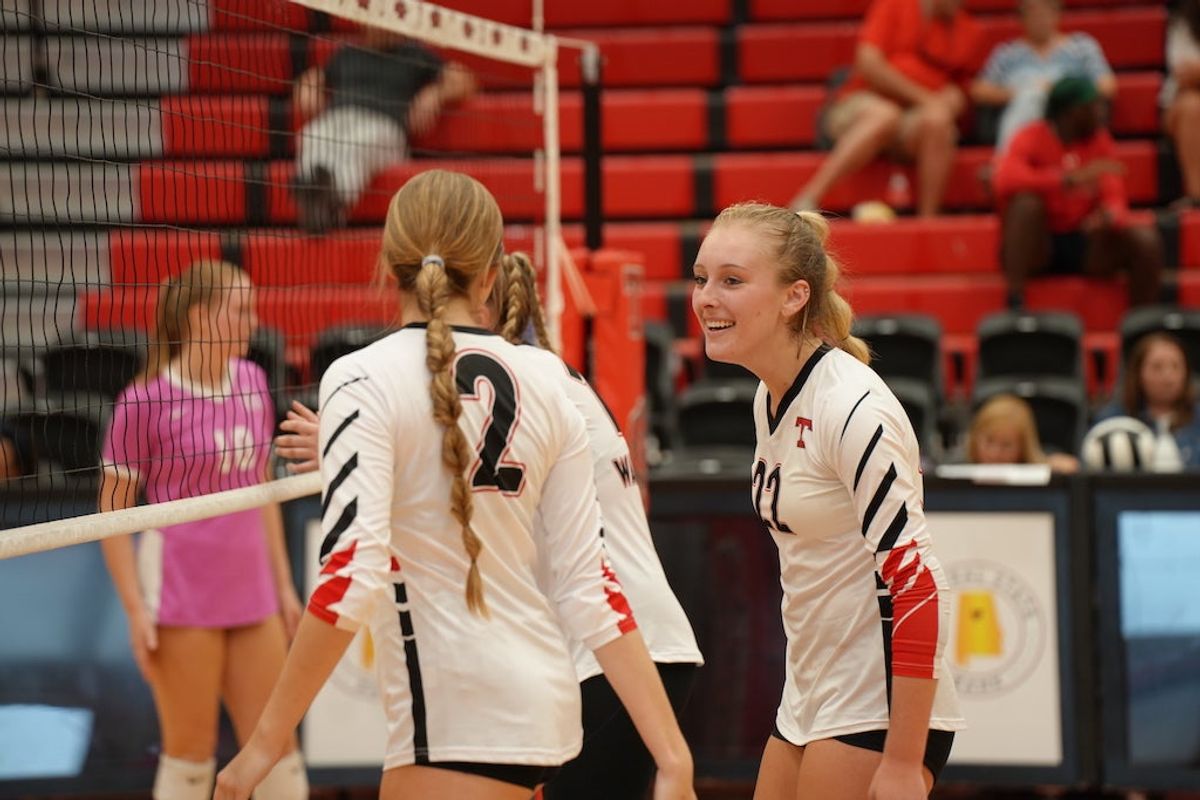 Thompson beats Spain Park for another top 10 win