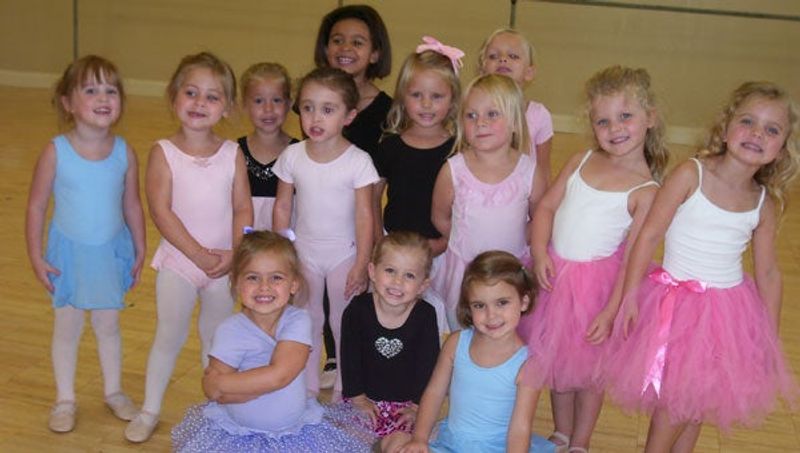 Tiny Dancers mostly like to spin around