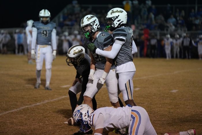 Lucas Weatherford becomes Vincent's all-time wins leader as Jackets sn...