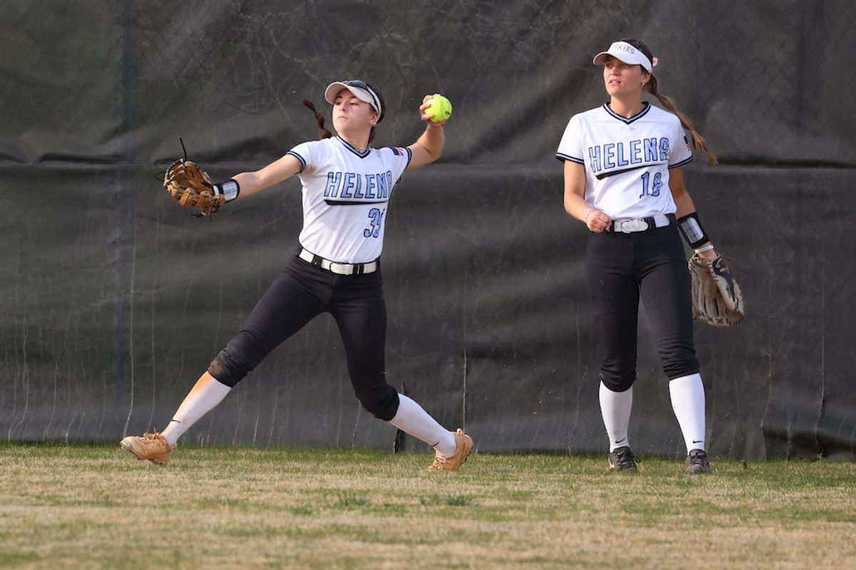 Helena defeats Curry, Alexandria, Liberty Creek in 3-1 weekend at Hoov...