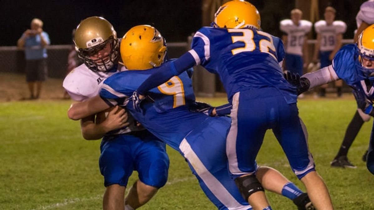 Hope beats Lyman Ward